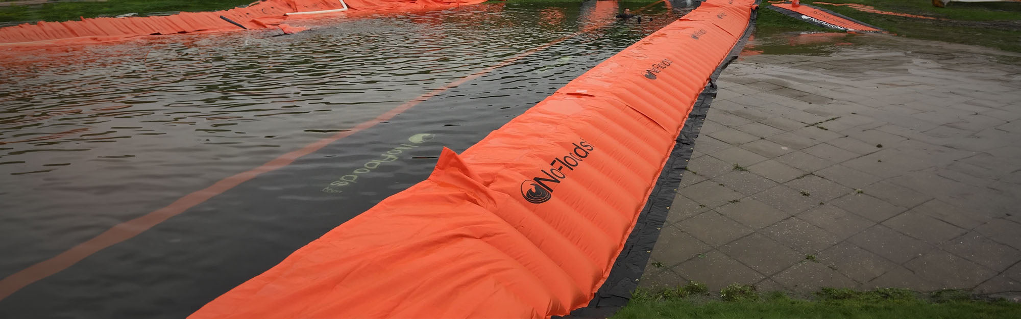 Water Filled Flood Barriers | Large Scale Flood Protection – Floodshield