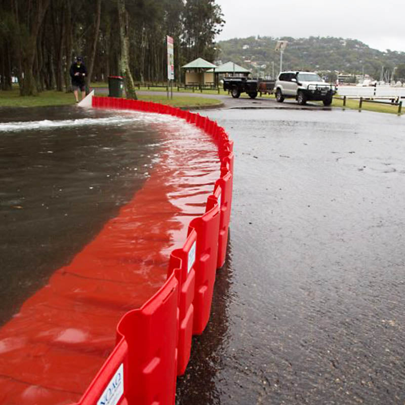 Boxwall Flood Barrier | Freestanding Mobile Flood Protection – Floodshield